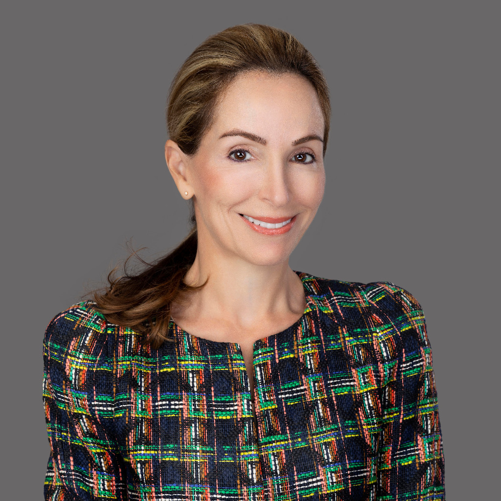 Veronica Lopez-Lopez - Executive Director, International Wealth Advisor ...