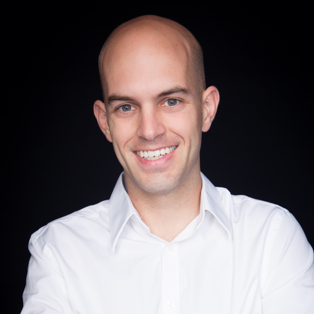 Simon von Allmen - COO & Head of Communication - Human Sports ...