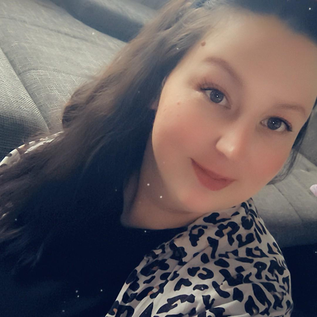 Christina Brix - Verkäuferin - PENNY - REWE Group | XING