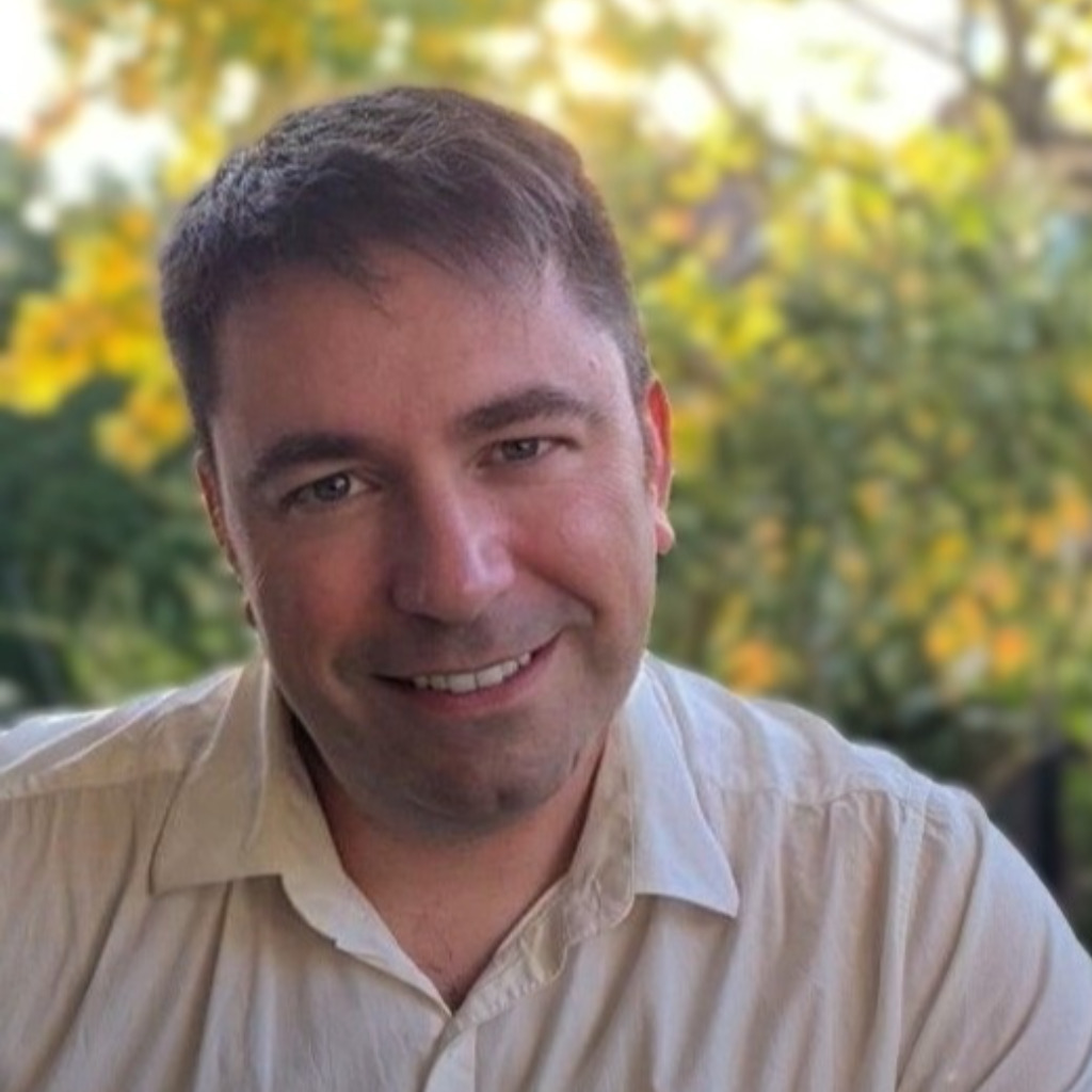 Dr. Karl Philipp Hering - Leiter Qualitätsmanagement - KVG Quartz ...