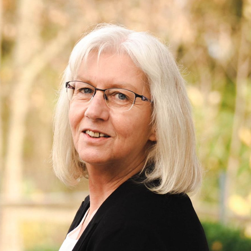 Birgit Werner - Assistenz Akademie & Consulting - Hoyer ...