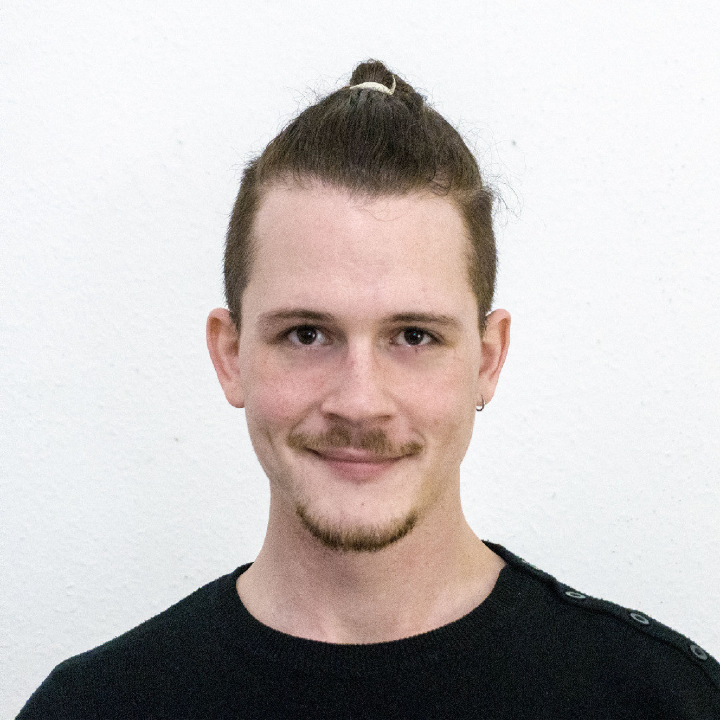 Robert Metzner - Creative Development (Frontend + Backend) - Robert ...