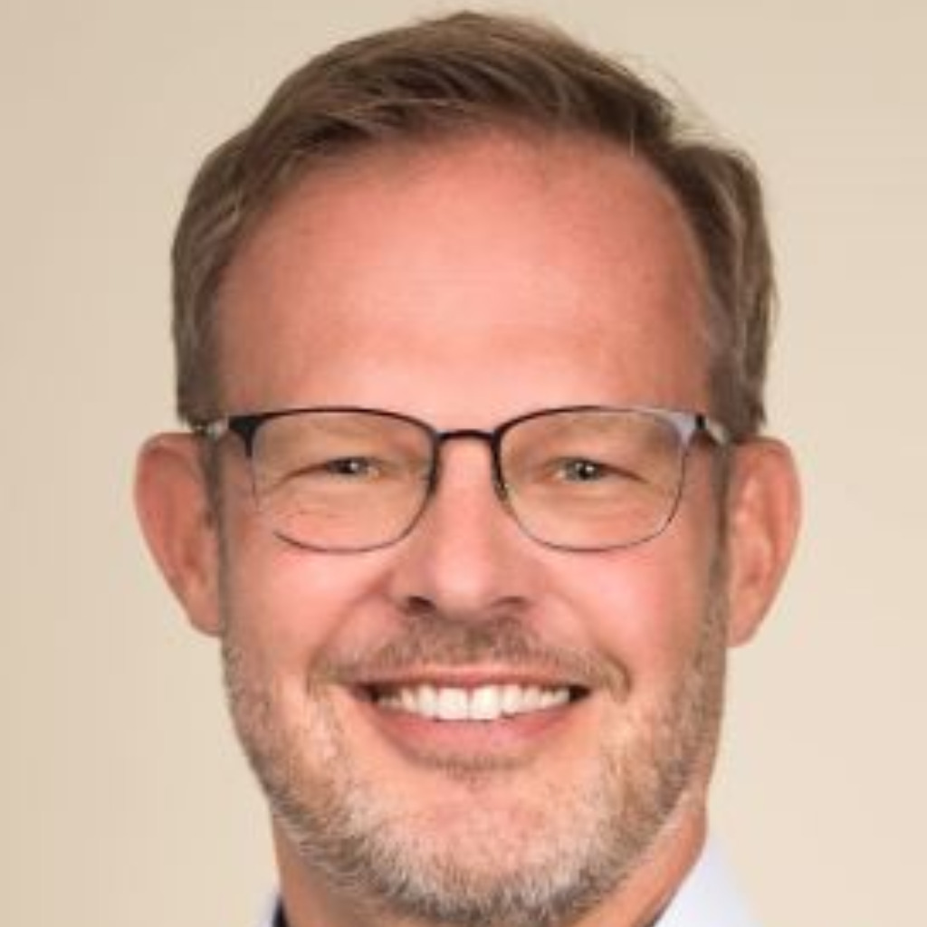 Michael Schilling - Senior Director Channel Mgmt. & Sales Steering ...