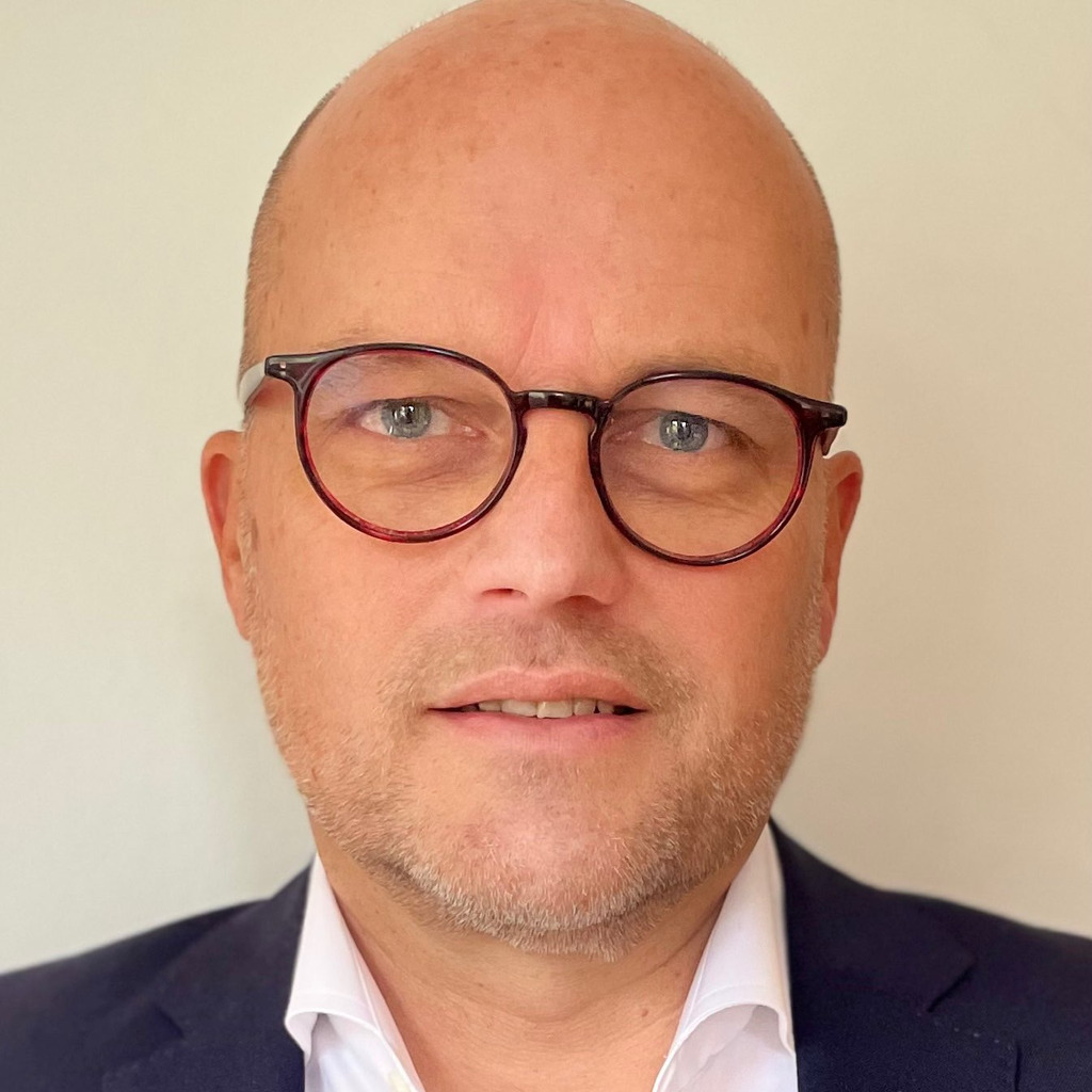 Dipl.-Ing. Andreas Watzl - Head of Sales Europe - Johnson Electric ...