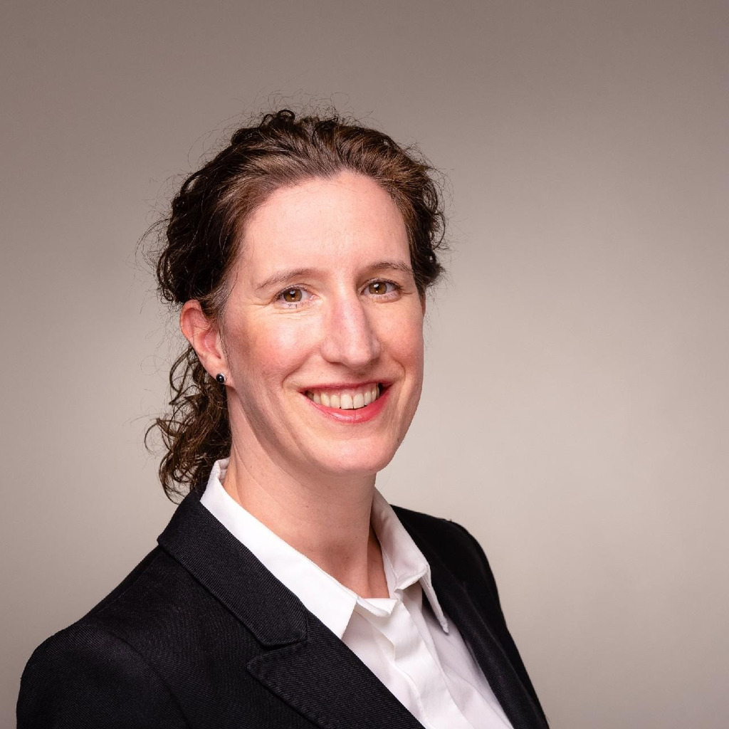 Stephanie Link's Instagram, Twitter & Facebook on IDCrawl