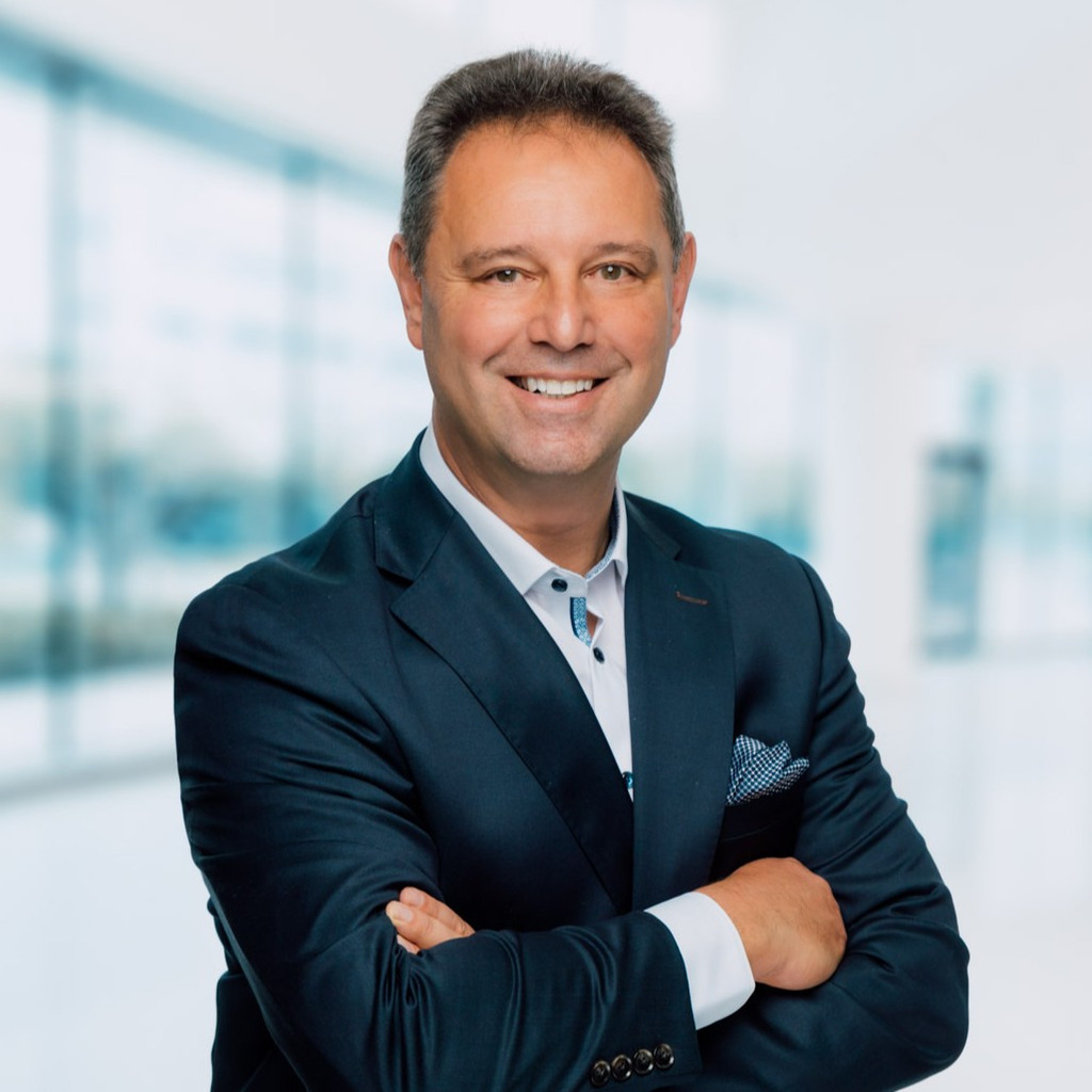 Axel Pfrommer - Berufliche Auszeit - Familie | XING