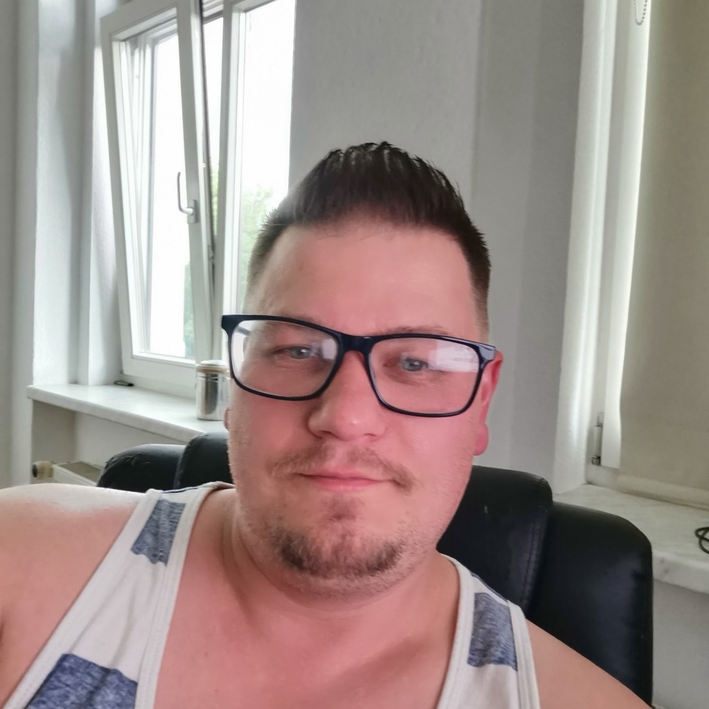 Mathias Müller - Karosserie- und Fahrzeugbaumechaniker - Reinhold und Schneider GmbH | XING