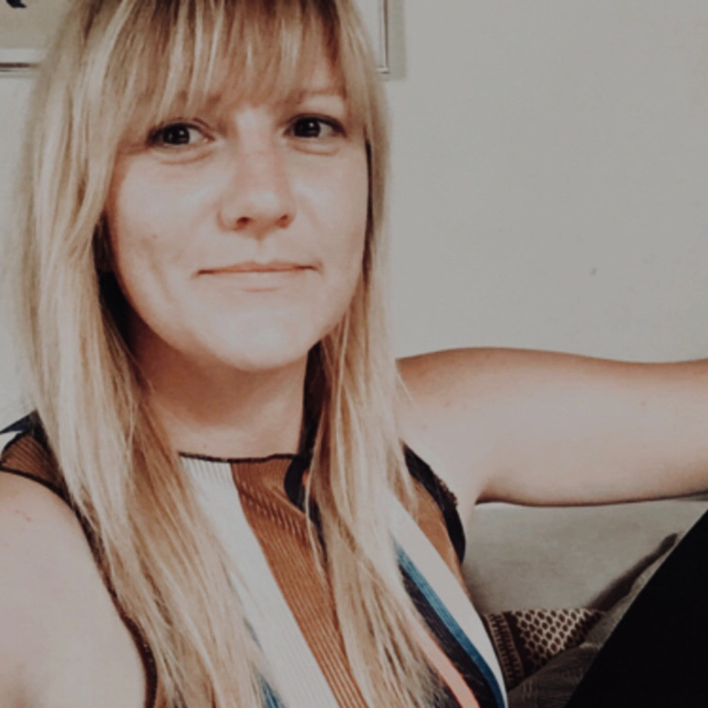 Anja Fraas - CAD-Konstrukteurin - Eggersmann Gruppe GmbH & Co. KG | XING