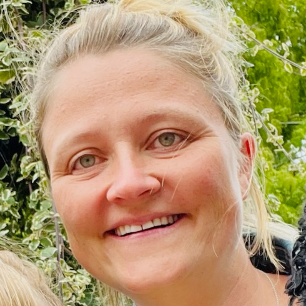 Dr. Caroline König - Redakteurin Wirtschaft/Politik - Stark Verlag GmbH ...