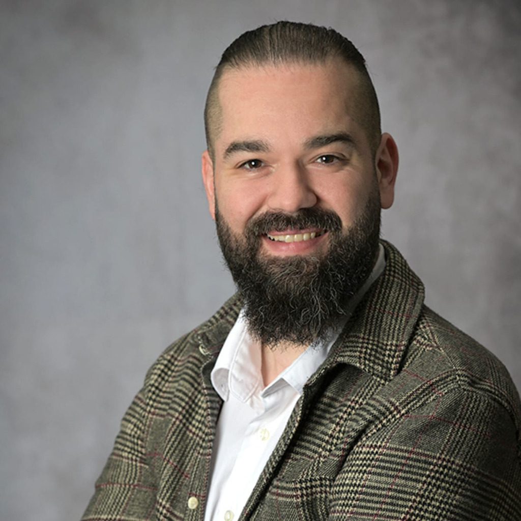 Alexander Pahl's Instagram, Twitter & Facebook on IDCrawl