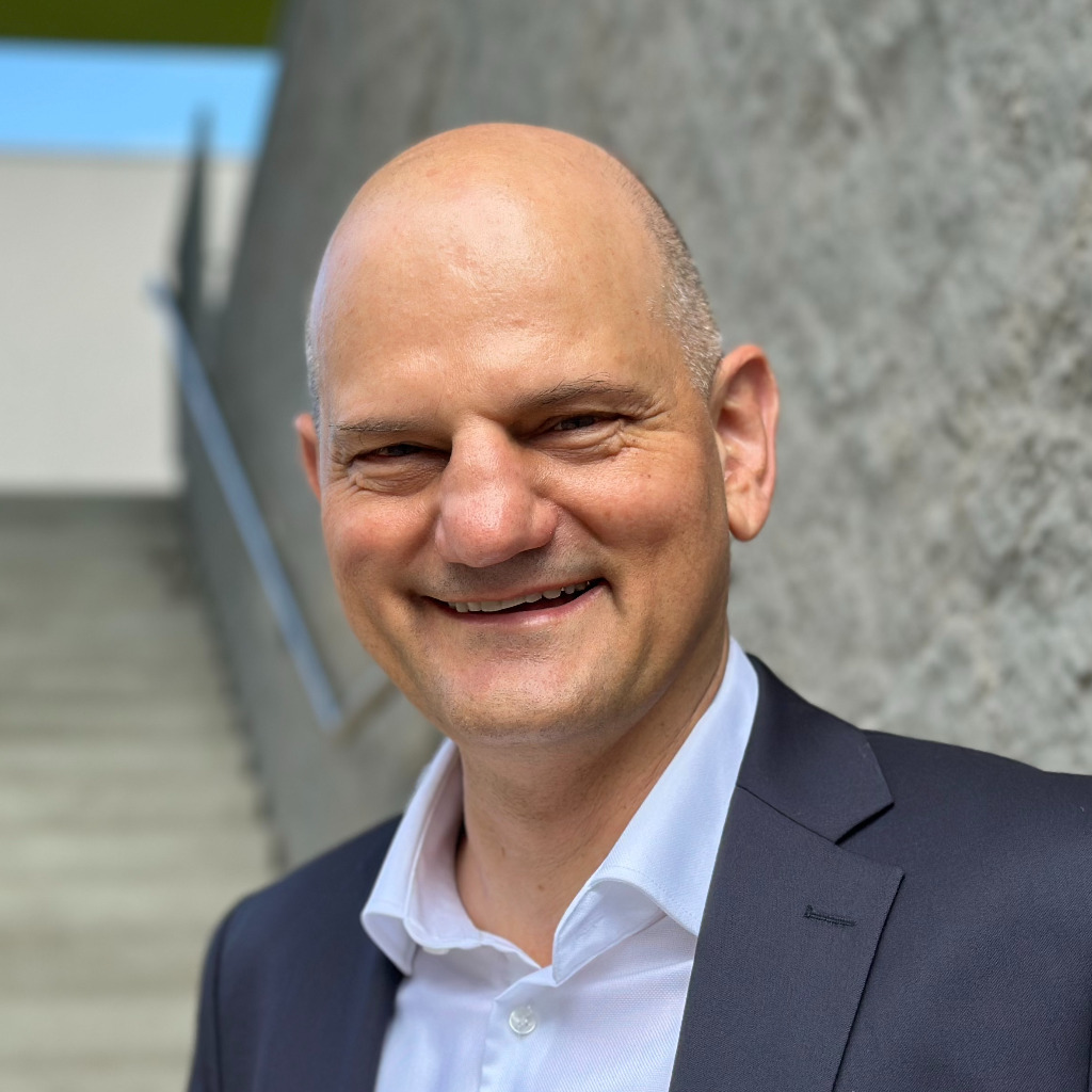 Peter Duck - Senior Manager - Swiss Life Asset Managers Deutschland | XING