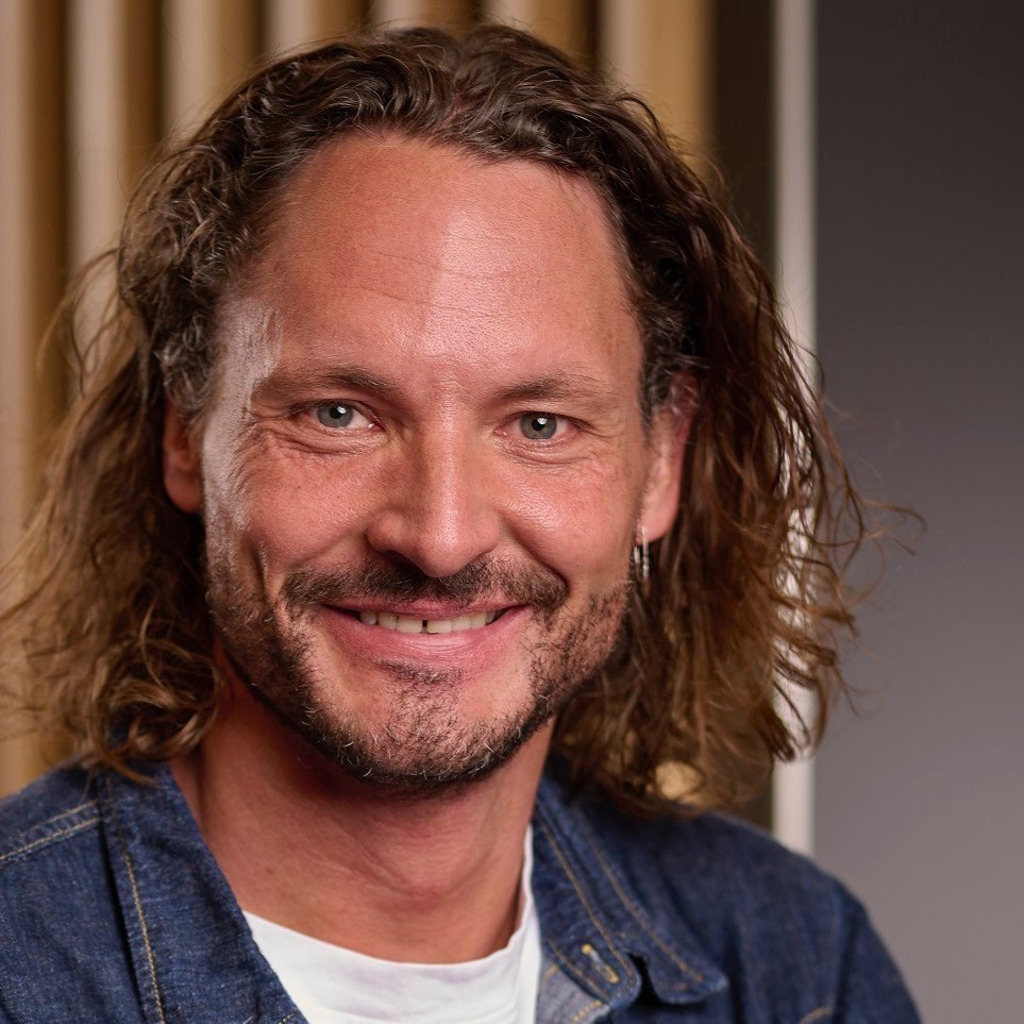 Gerhard Gleitsmann - Head of Global Diversity, Equity & Inclusion ...