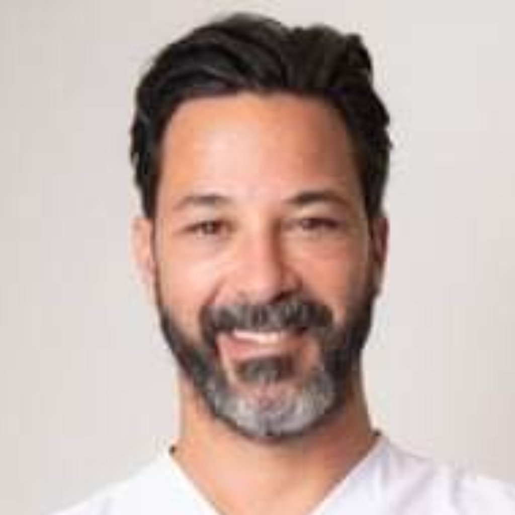 Dr Gregory Alberto - Plastic and reconstructive surgeon - OW university ...