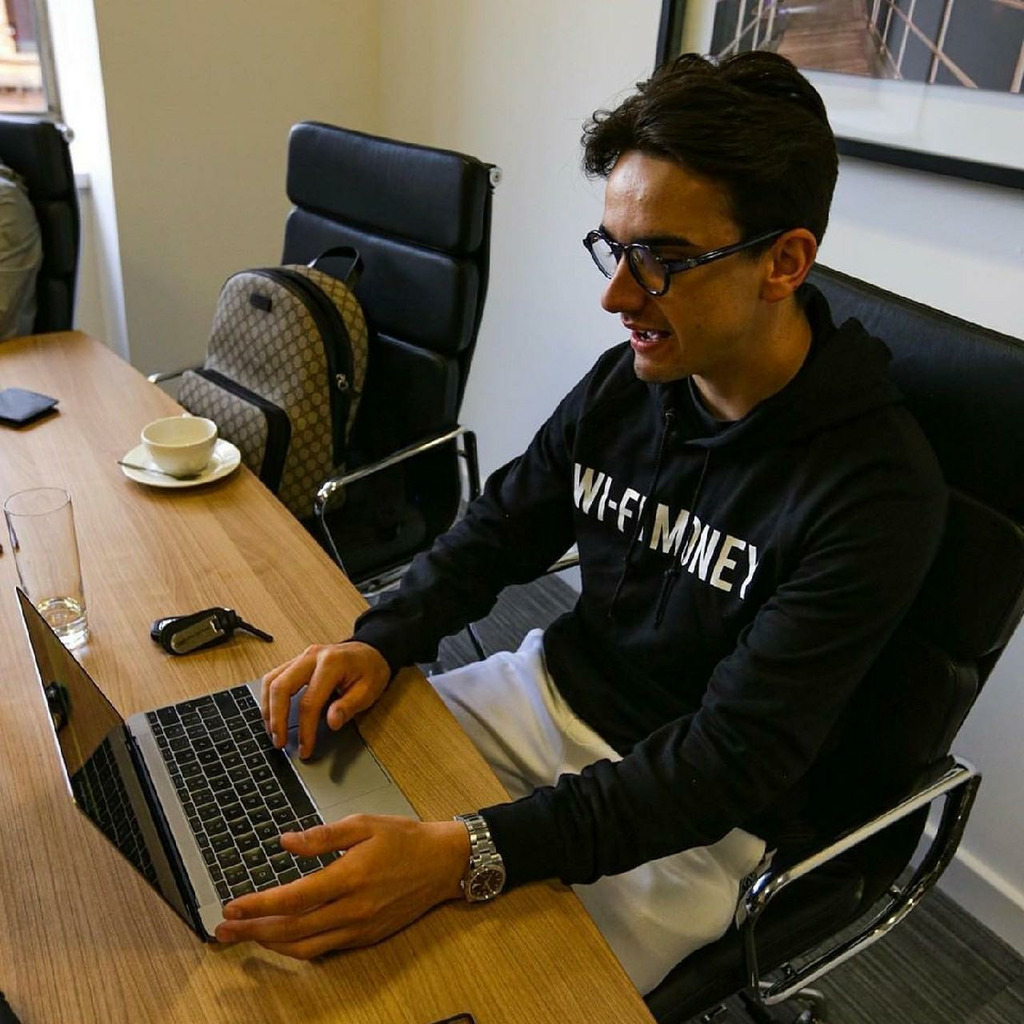 Prof. Dr. Aman Natt - Financial Analyst - Cryptoforex | XING