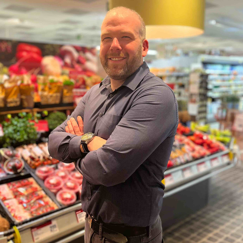 Lars Gilke - Selbständiger Kaufmann - Rewe Gilke EH oHG | XING