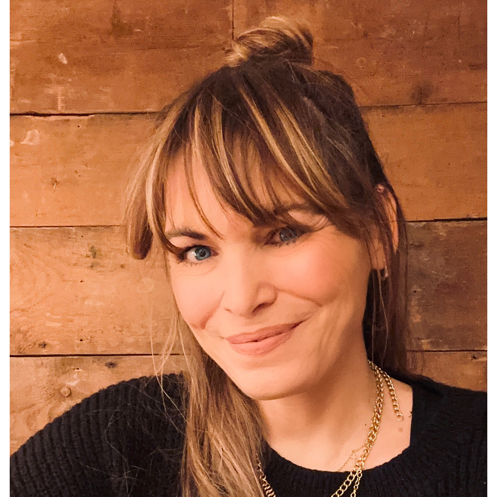 Isabella Stollwerk - leitende Requisiteurin - Bavaria Fiction GmbH | XING