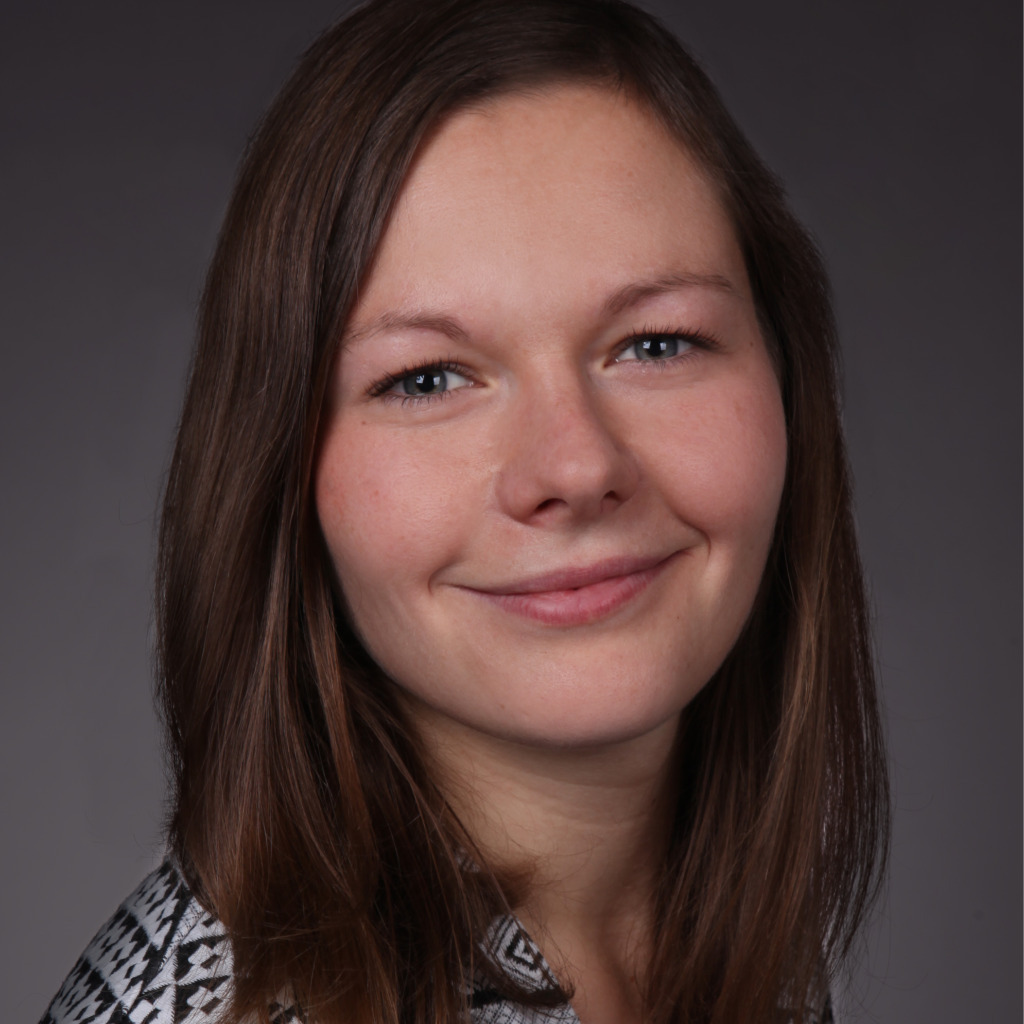 Leonie Nadollek - Kinderbetreuerin - vamos Eltern-Kind-Reisen GmbH | XING