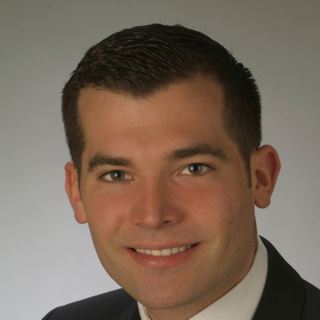 Christopher Gansen - Immobilienberater - Landesbausparkasse Rheinland ...