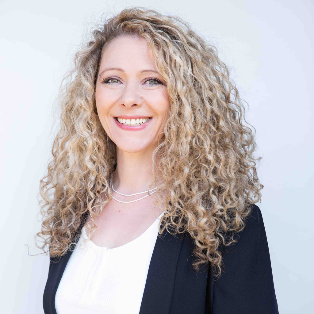 Laura Gründer - Territory Manager - Wellspect Healtcare GmbH | XING