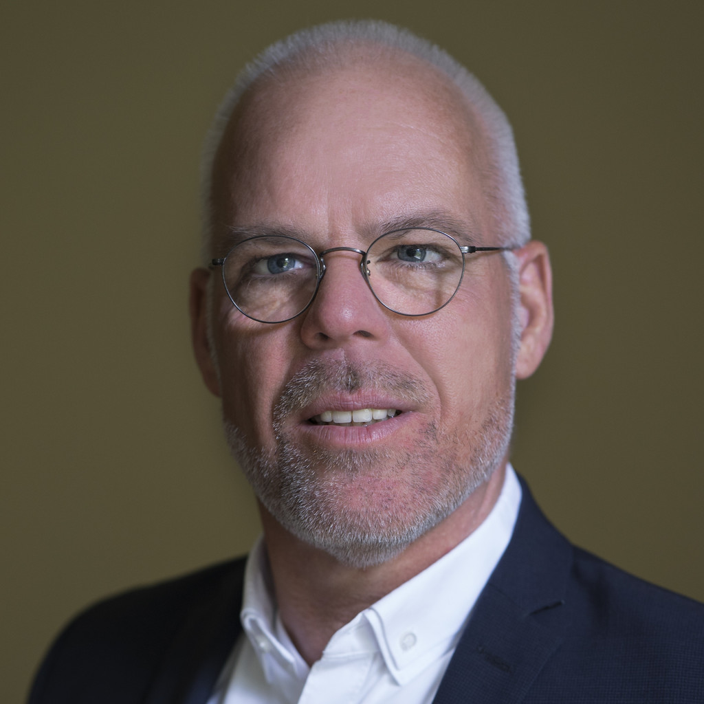 Stephan Teschke - Geschäftsführender Auktionator - VIA Vereinte ...