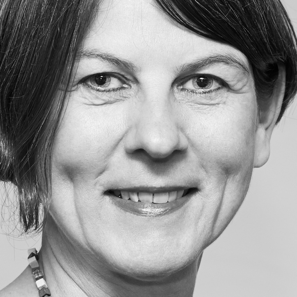 Petra Kriesel - Programmbereichsleitung - VHS Detmold | XING