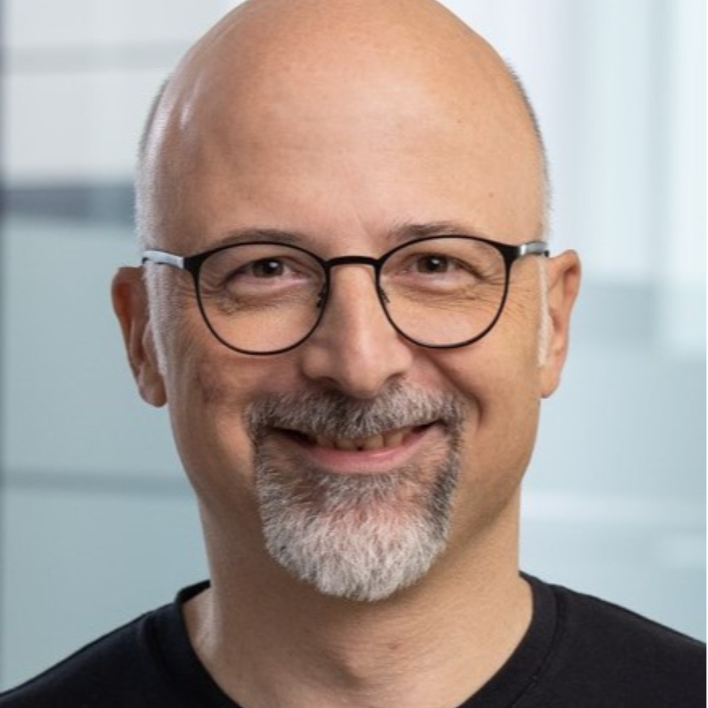 Victor Engel - Prokurist, Senior Manager | Digital Solutions and Go-to ...