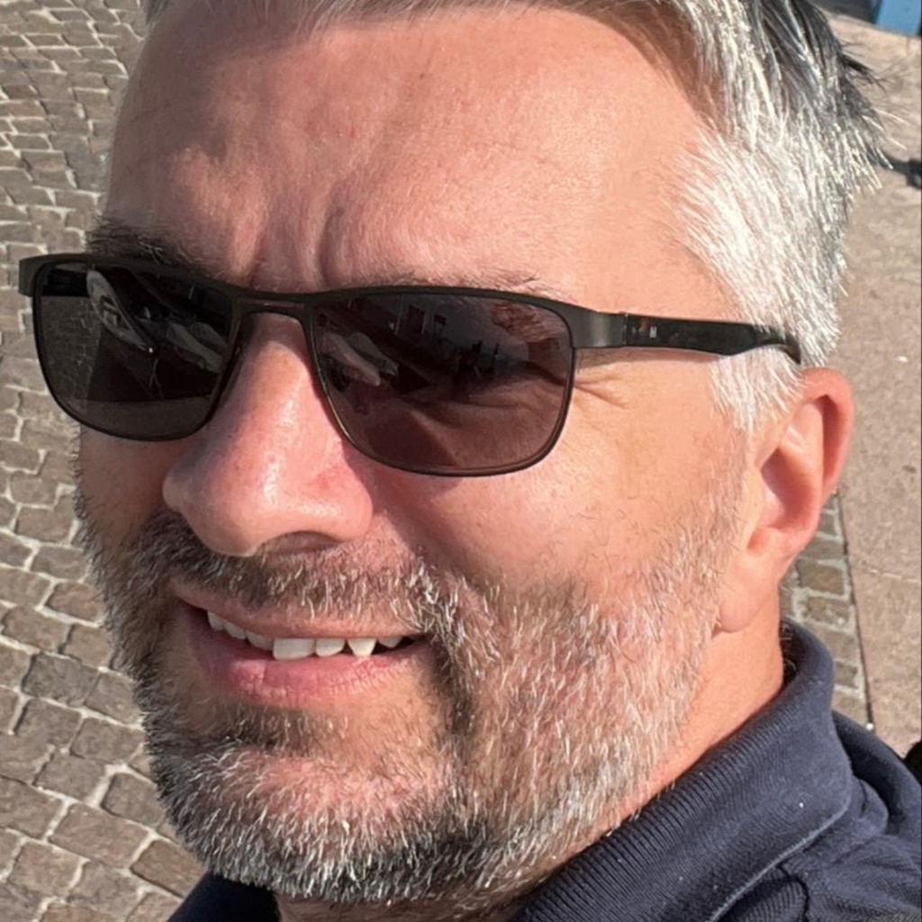 Mathias Noack - Inhaber - vomFASS Dresden Altmarkt-Galerie | XING