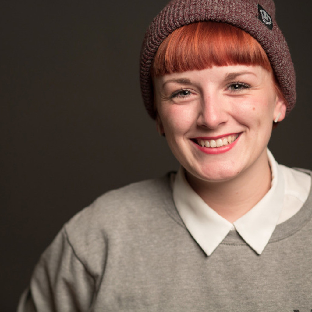 Laura Peters in der Personensuche von Das Telefonbuch