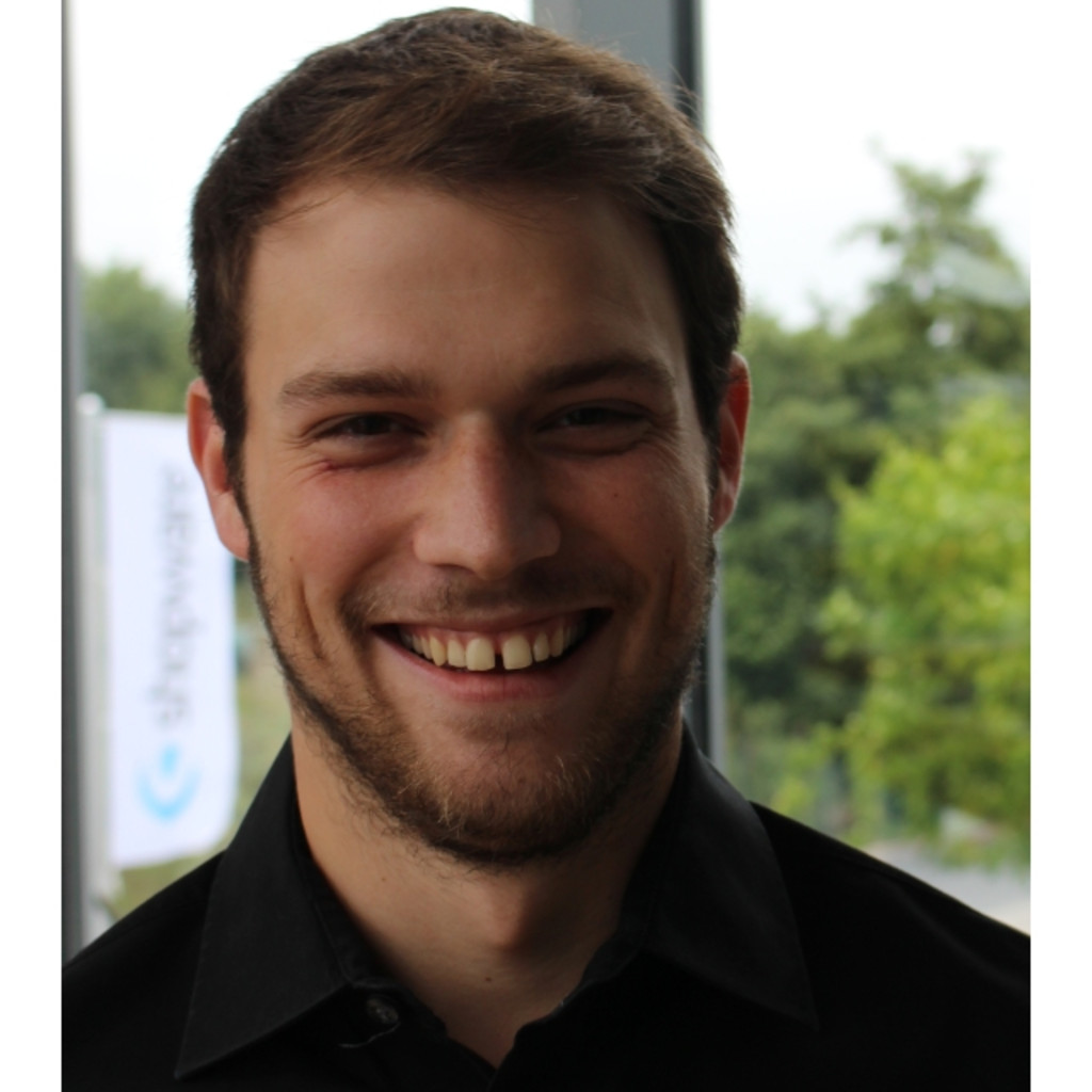 Dominic Steiner - Geschäftsführender Gesellschafter - Stone & Water | XING