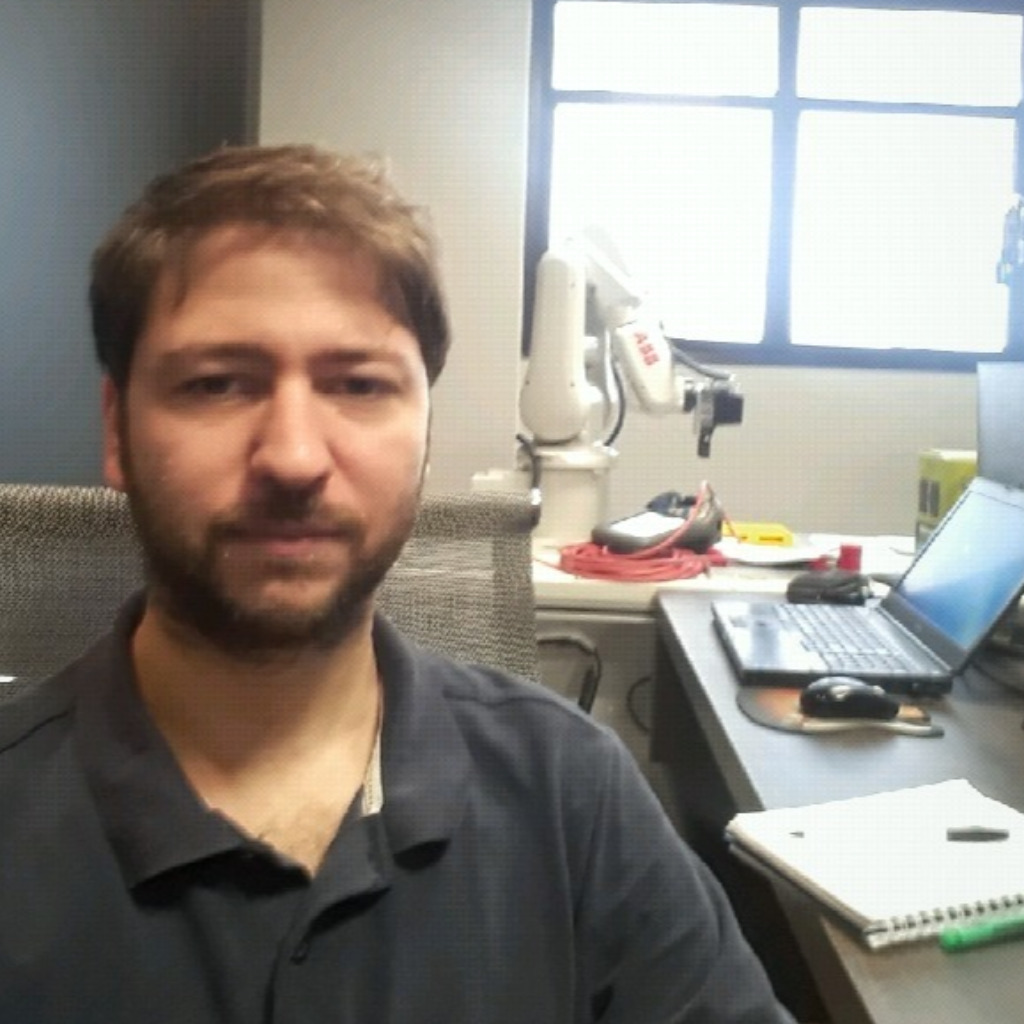 Alan Cordeiro - PLC Programmer - Axis Solutions | XING