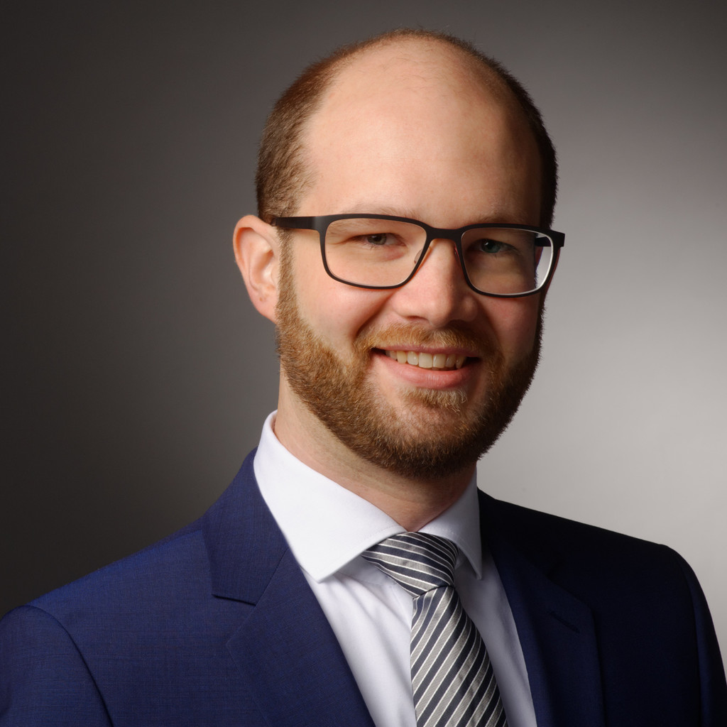 Dr. Markus Schill - Product Owner Fahrzeugbewegungplanung- und Regelung ...