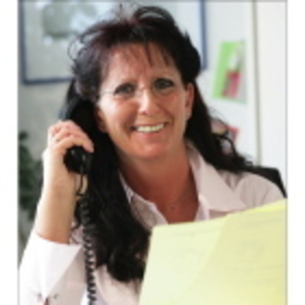 Beate Wennel - Executive Assistant - Gewerbepark Johann Bohnen GmbH ...