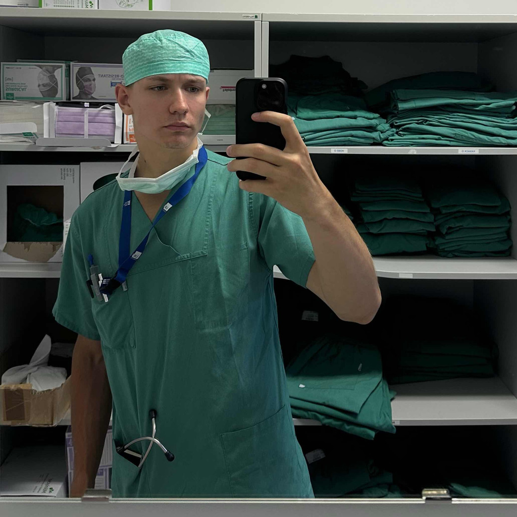 Alexandro Grese - Anästhesie Technischer Assistent - Pacura med GmbH | XING