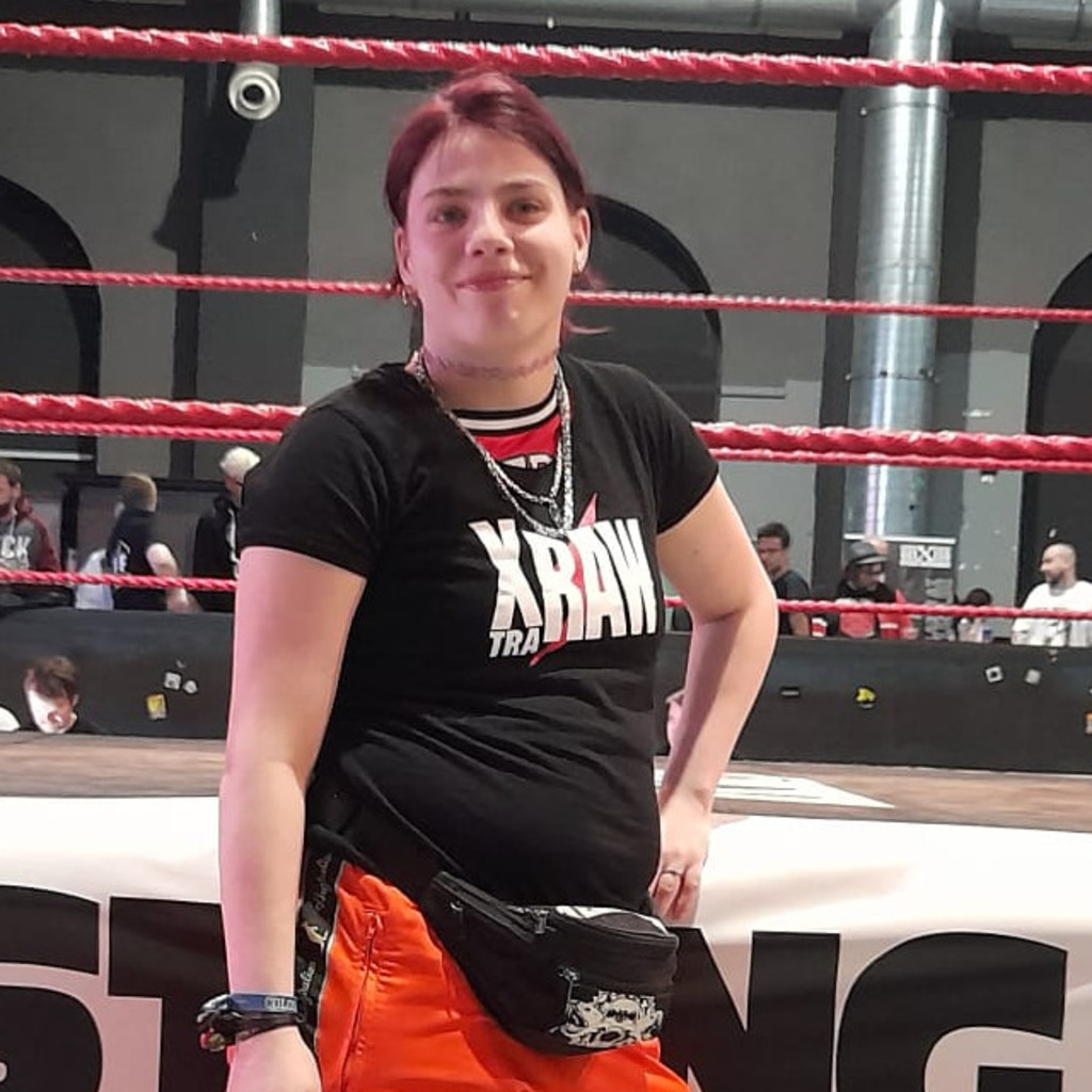 Sarah Michelle Knott - Arbeitssuchend - Wirtshaus helfer | XING