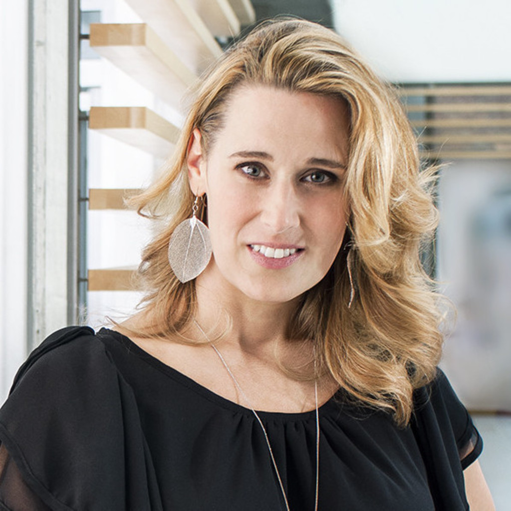 Sabrina Peters's Instagram, Twitter & Facebook on IDCrawl