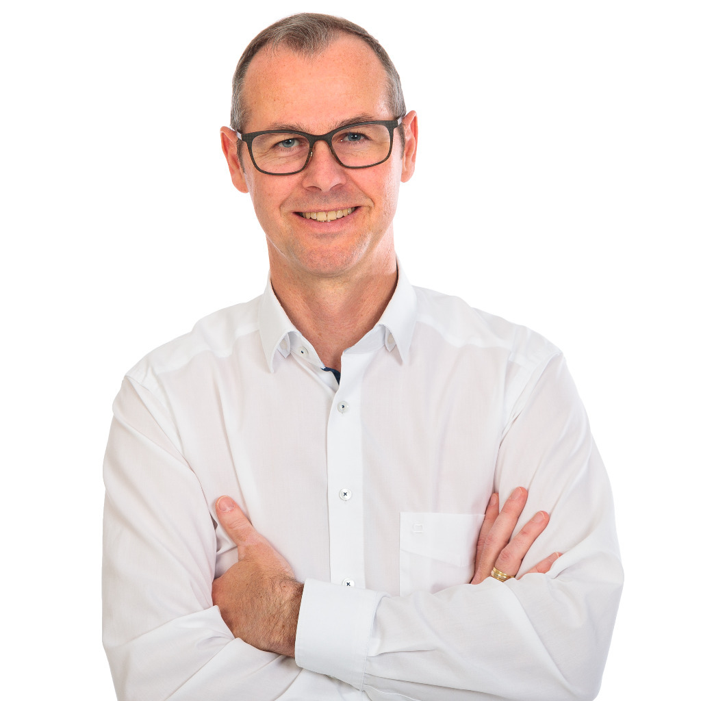 Bernhard Binder - CEO / Managing Partner - Binder Management GmbH | XING