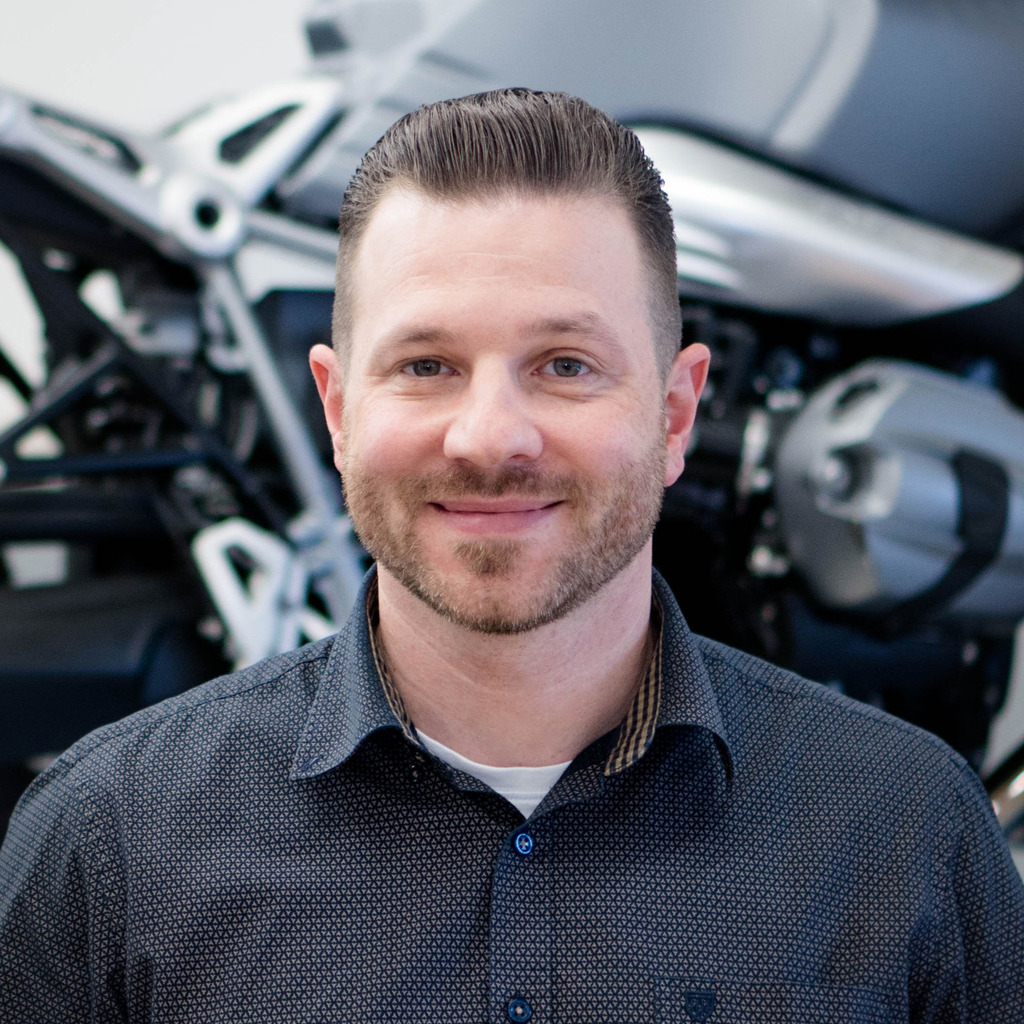 Florian Lorz - Abteilungsleiter Entwicklung Fahrzeugbau und ...