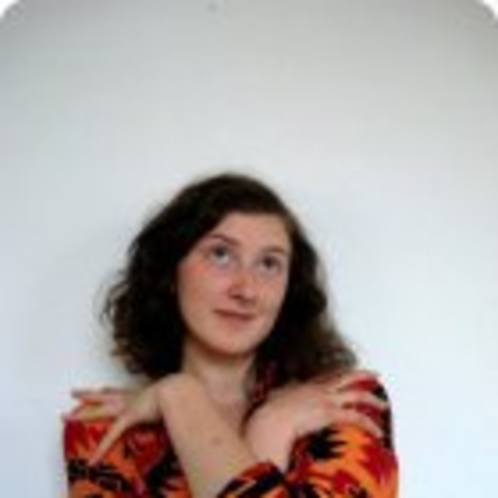 Billie Lea Lang - Hospitantin - Triumph | XING