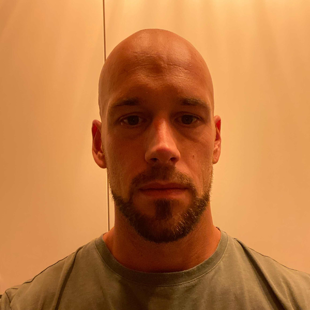 Roger Diethelm - Sicherheitsmitarbeiter - UPD | XING