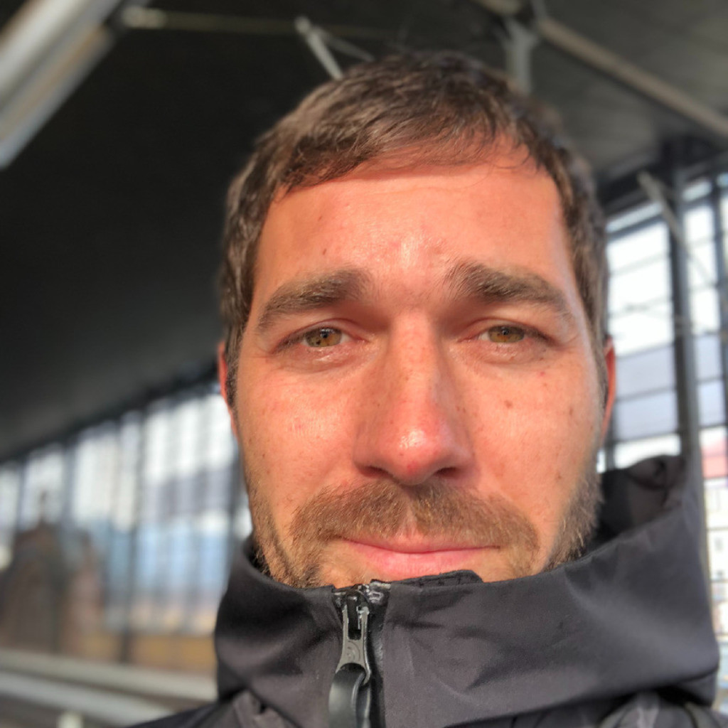 Marco Nickel - District Manager Trainee - VF Germany Textil-Handels ...