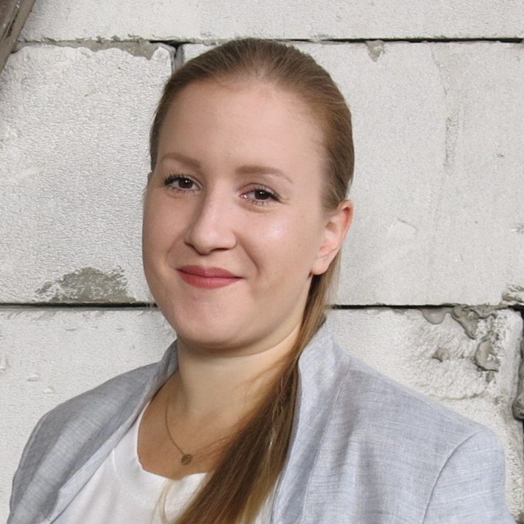 Caroline Nemeth - Junior Spezialistin Projektmanagement - ÖBB ...