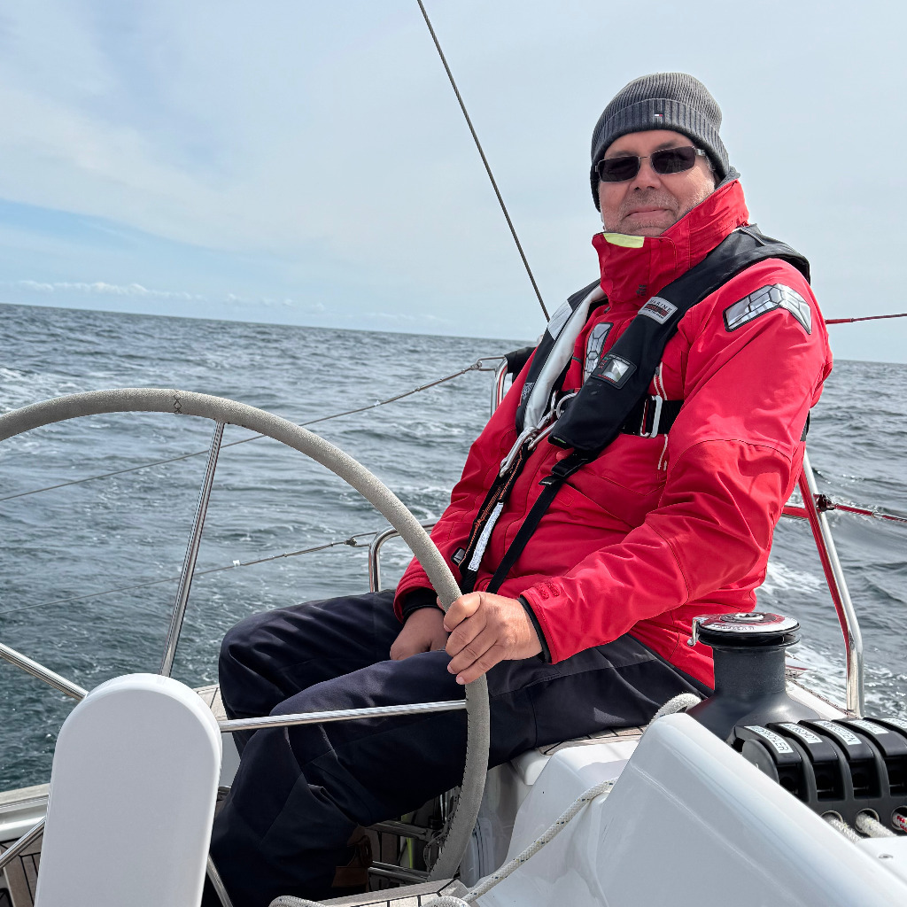 Andreas Siegert - Segeltrainer und Ausbilder - Mola Yachting GmbH | XING