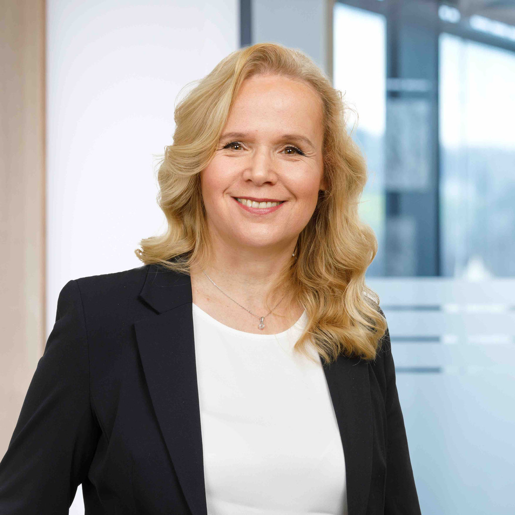 Charlotte Ries - Prokuristin Steuerberaterin - Consilia GmbH | XING