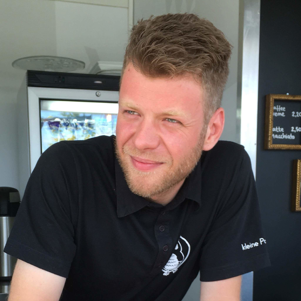 Alexander Henn's Instagram, Twitter & Facebook on IDCrawl