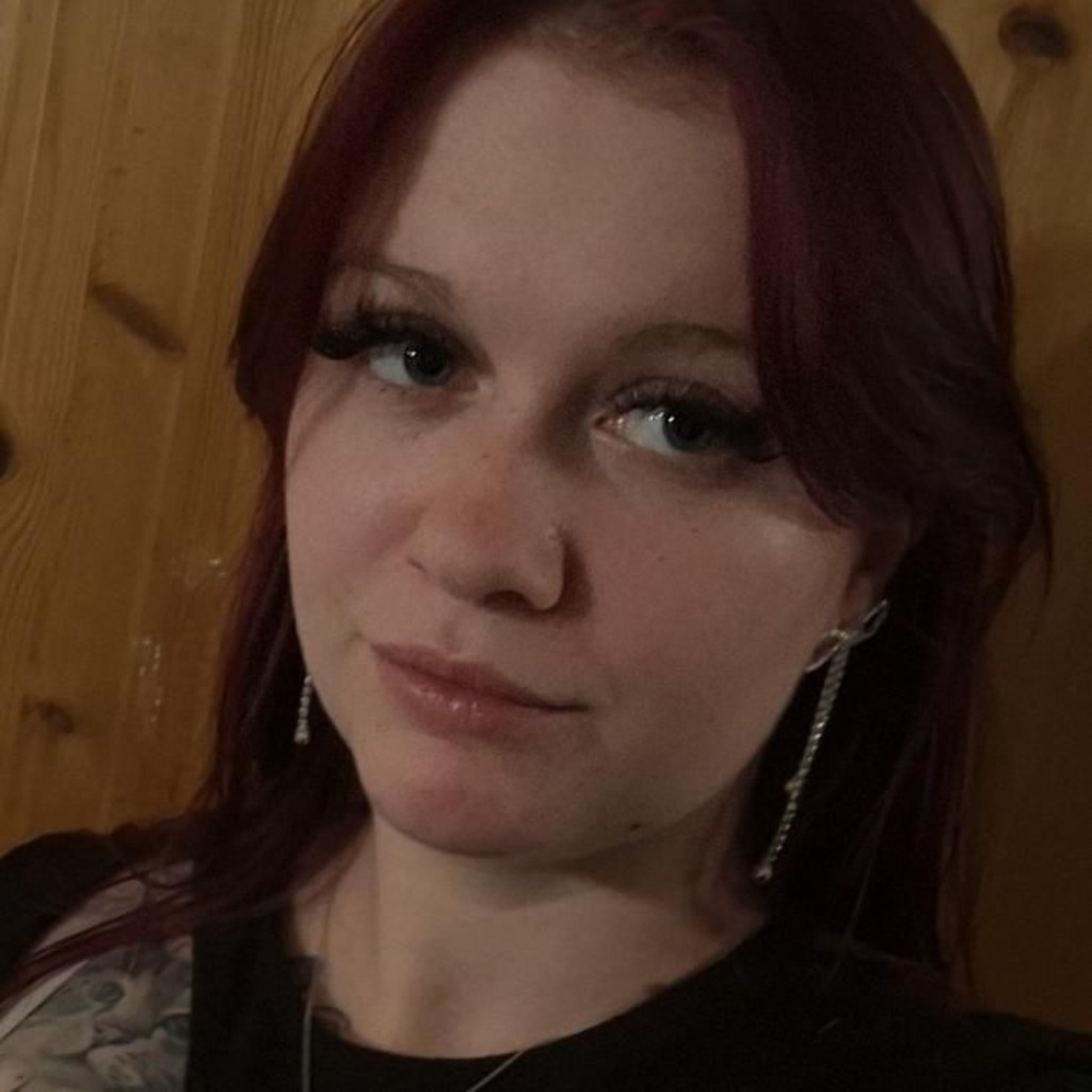 jasi mini - Kauffrau für Büromanagement - Heim&Haus Deutschland | XING