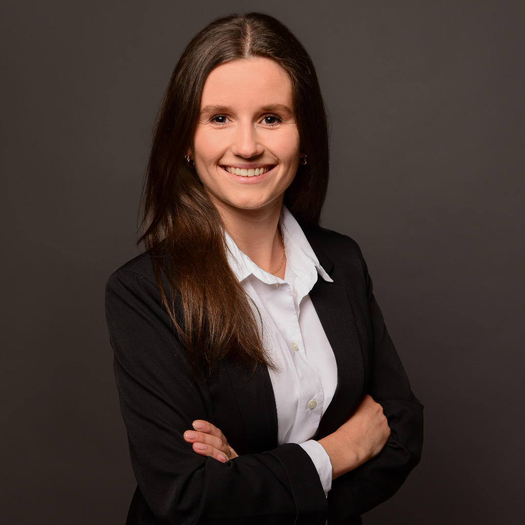 Lisa Schulze - Mitarbeiterin im HR-Learning - DATEV eG | XING