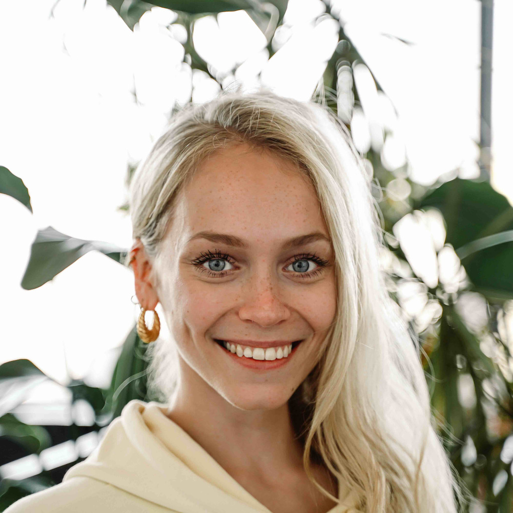 Marie Holland-Merten - Brand- und Produktmanagerin - FUNKE | XING