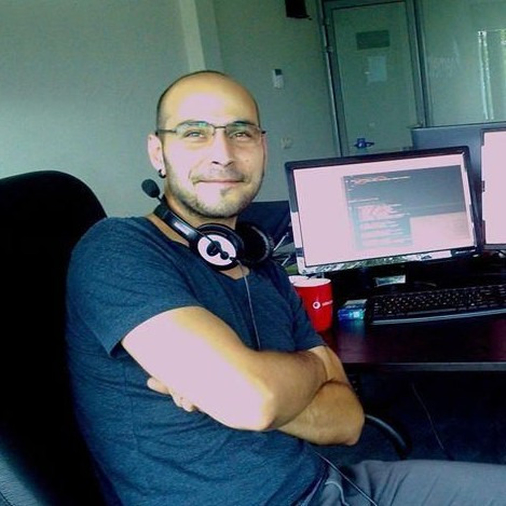 Radu Giurgiu - Web Application Developer - https://equaltozero.ro/ | XING