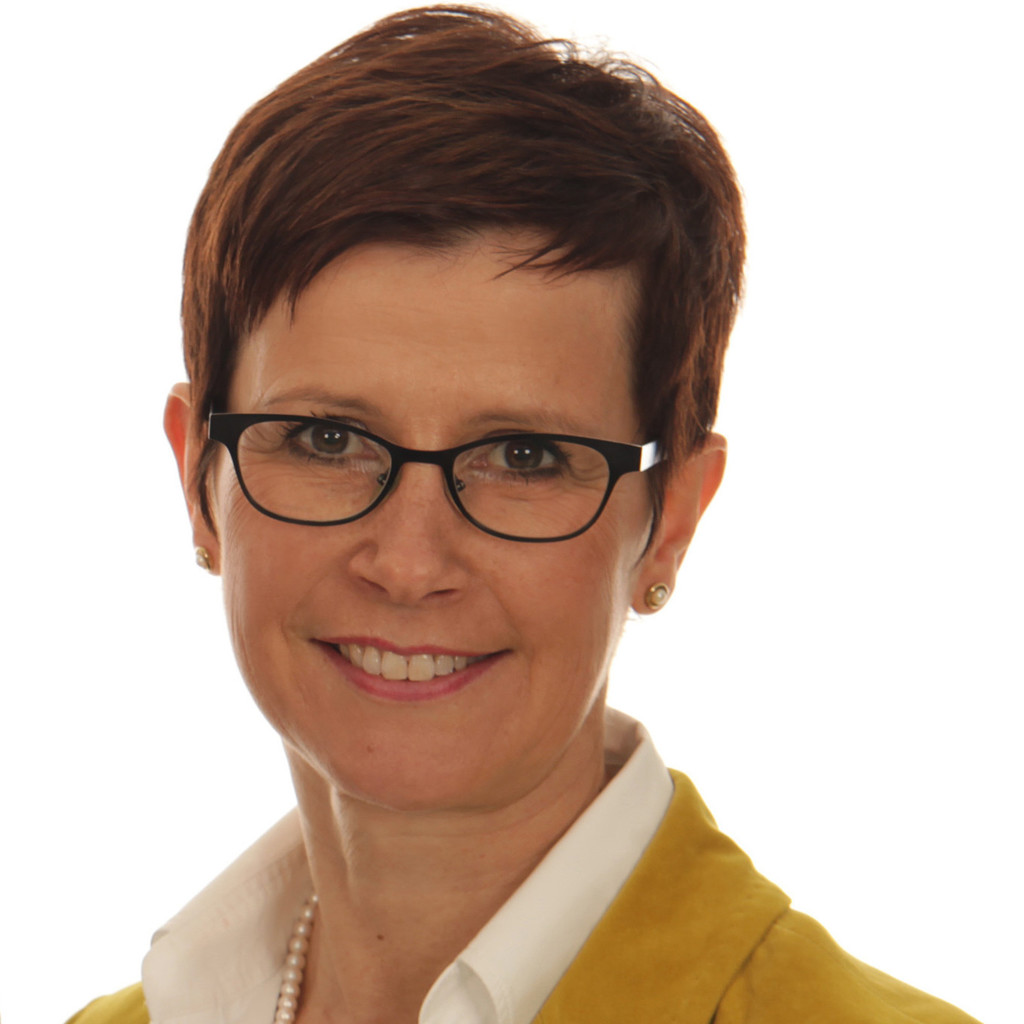 Jutta Meier-Thiel - Versicherungsfachfrau - AXA Center Brakel Peter ...