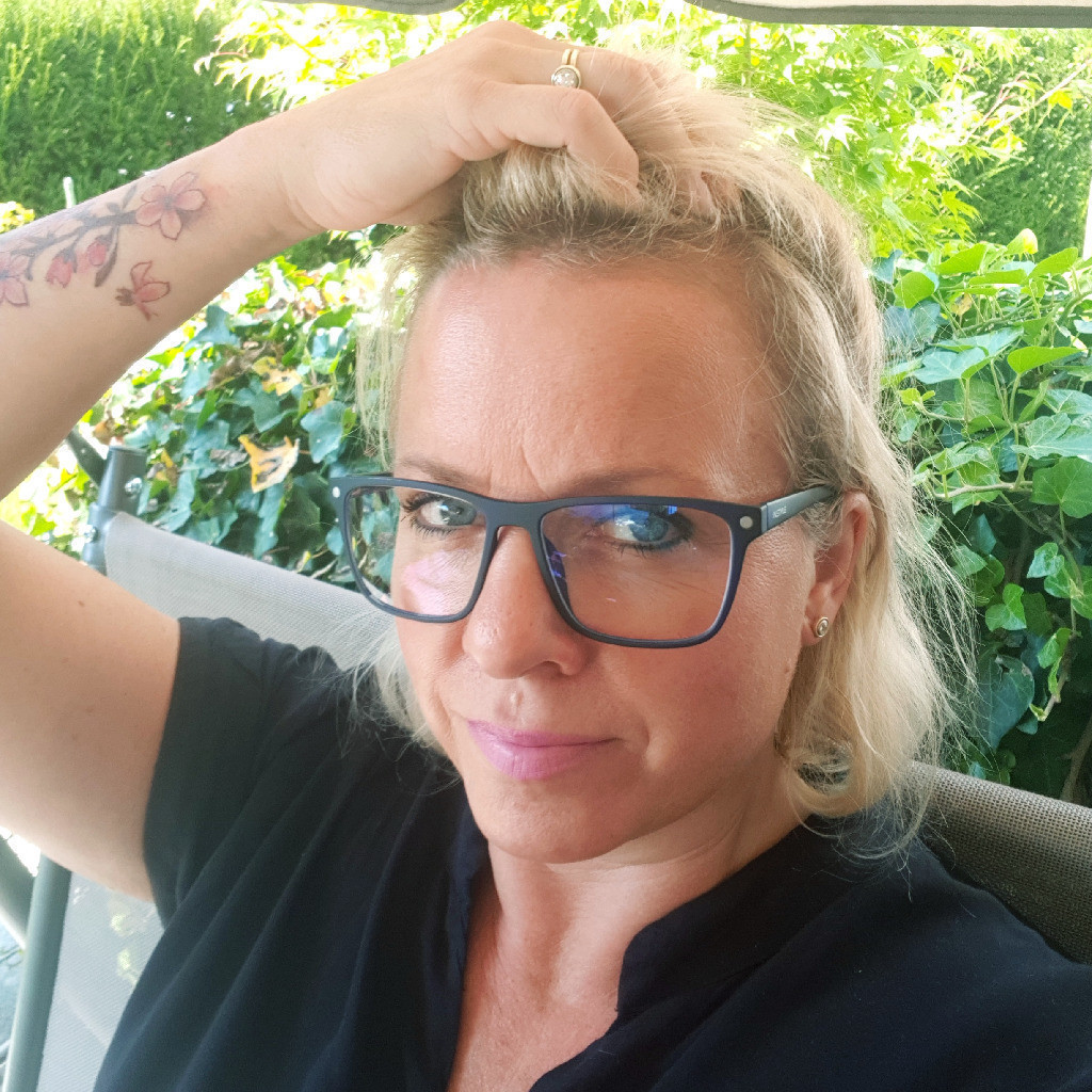 Isabelle von Stein - Grafiksoftware / Grafikdesign - OfG Online-Schule ...